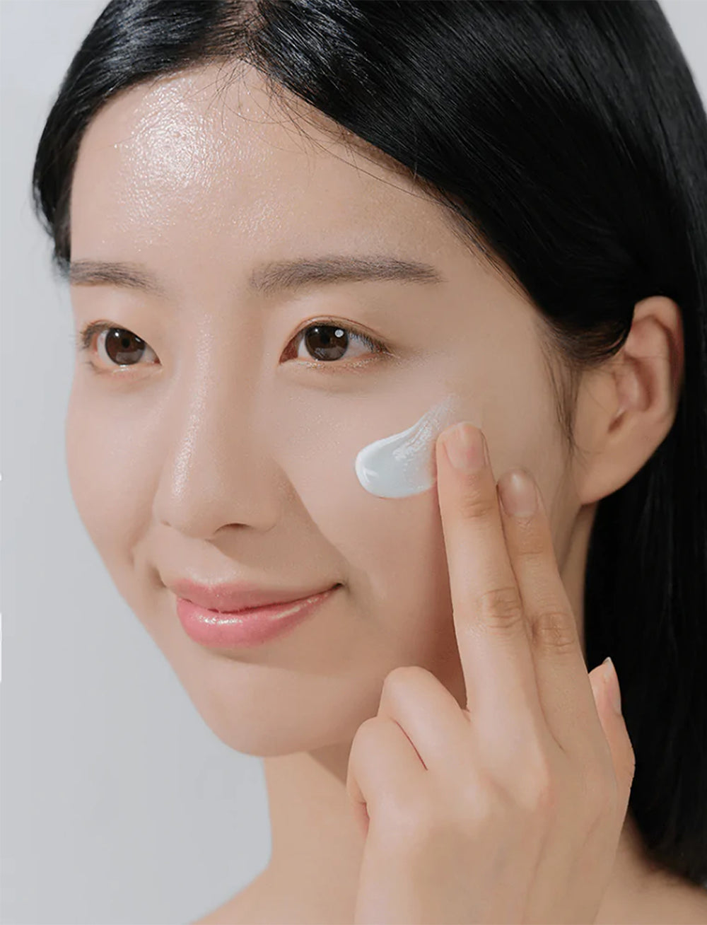 SKIN1004 Madagascar Centella Hyalu-Cica Water-Fit Sun Serum SPF50+ | Korelu